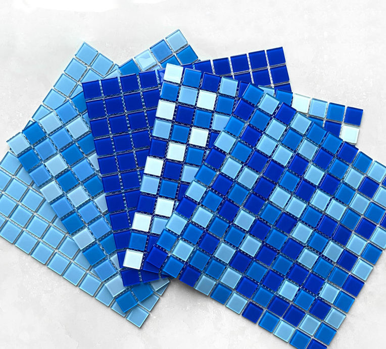 Custom glass pool tiles for an elegant and timeless appeal